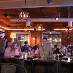 ENGINE ROOM - Updated October 2025 - 1533 Photos & 1544 Reviews - 14 ...