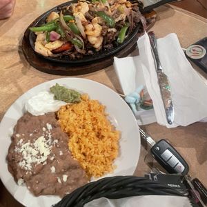 EL MUCHACHO ALEGRE - Updated May 2025 - 63 Photos & 85 Reviews - 6222 N ...