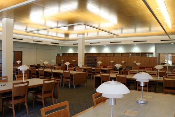 UC DAVIS SCHOOL OF LAW - Updated September 2025 - 20 Photos - 400 Mrak ...