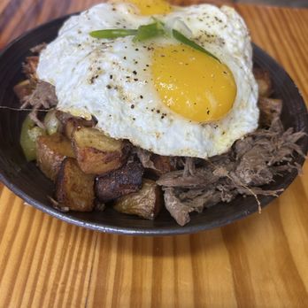 THE BOOZY PIG - Updated July 2025 - 546 Photos & 219 Reviews - 3255 ...