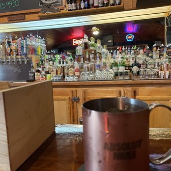 POOR HENRYS BAR - Updated August 2025 - 22 Photos & 25 Reviews - 19150 ...