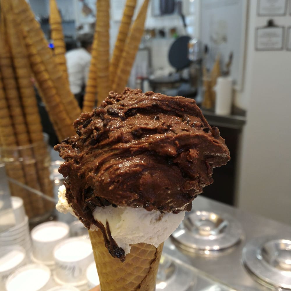 VENCHI - Updated November 2024 - 10 Photos - Via Boccaccio 2, Milano ...