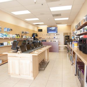 SWS ELECTRONICS & COMPUTERS - Updated January 2026 - 53 Photos & 109 ...