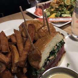 DOC B’S RESTAURANT + BAR - 932 Photos & 1017 Reviews - 55 E Grand Ave ...