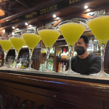 TRINITY COLLEGE PUB - Updated July 2025 - 145 Photos & 41 Reviews - Via ...