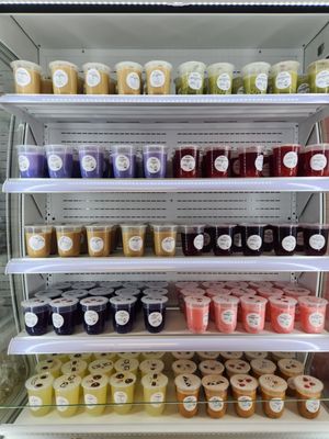 THE CHEESECAKERY - Updated September 2025 - 13 Photos - 8144 Beechmont ...