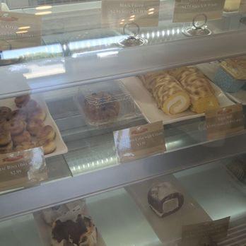 HAMU BAKERY - Updated June 2024 - 43 Photos & 21 Reviews - 8912A W 95th ...