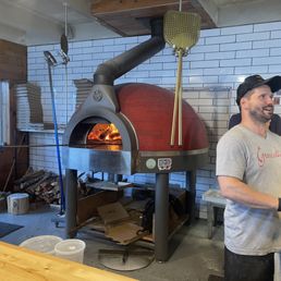 GROUNDLING PIZZA - Updated May 2025 - 75 Photos & 49 Reviews - 94749 ...