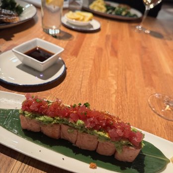 PACIFIC TABLE - Updated August 2025 - 685 Photos & 434 Reviews - 5238 N ...