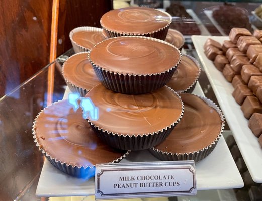 RIVER STREET SWEETS - Updated August 2025 - 35 Photos & 17 Reviews ...