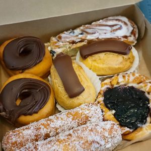 PASTRYLAND BAKERY - Updated April 2025 - 63 Photos & 85 Reviews - 19 ...