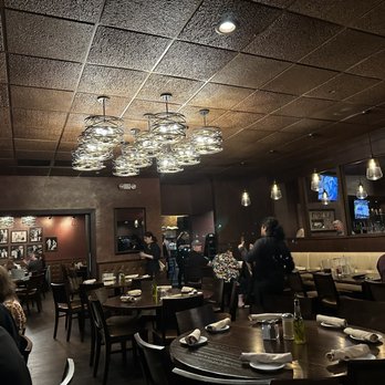 TRAVERSO’S RESTAURANT - Updated December 2025 - 112 Photos & 310 ...