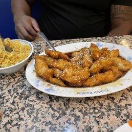 GOLDEN BUDDHA RESTAURANT - Updated October 2025 - 415 Photos & 552 ...