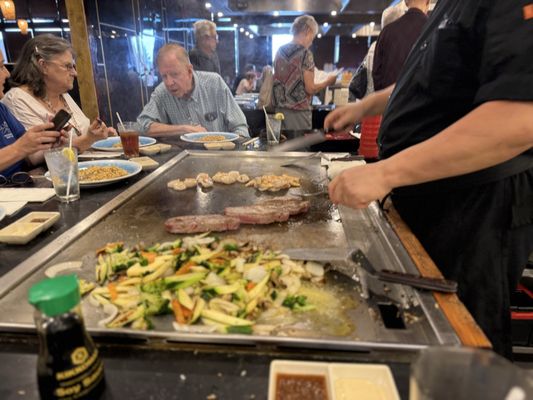 SAKURA - Updated September 2025 - 57 Photos & 43 Reviews - 6648 N ...