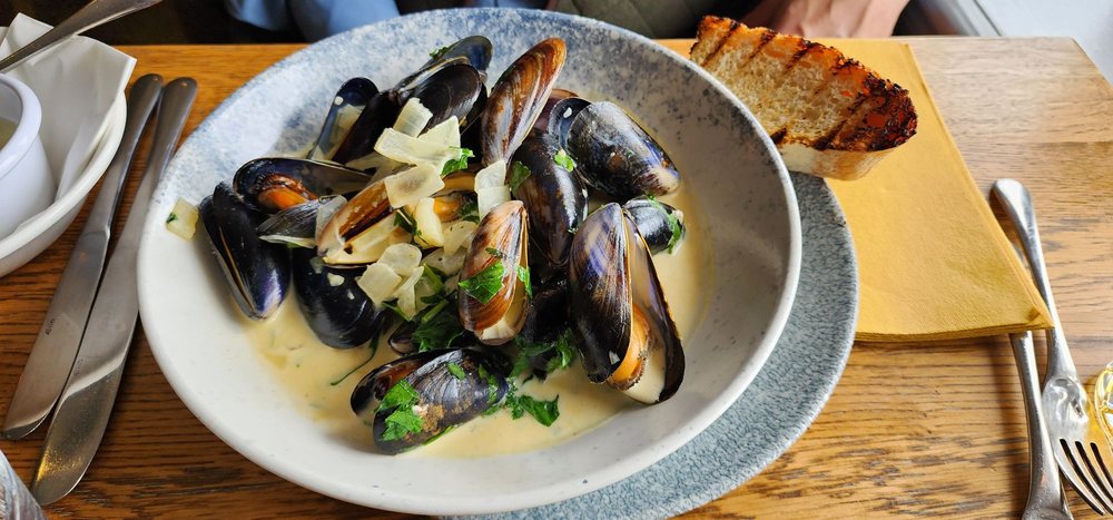 BOATSHED RESTAURANT - Updated May 2025 - 24 Photos & 11 Reviews - 81 ...