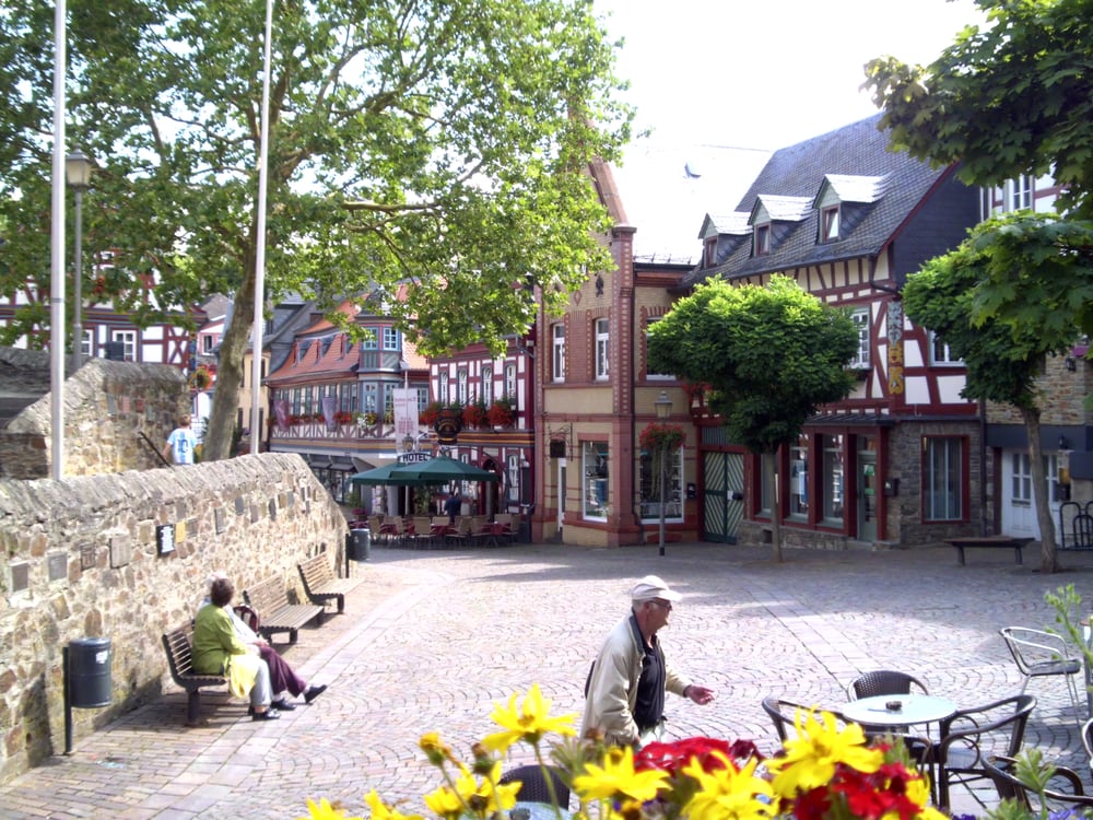 KÖNIG-ADOLF-PLATZ - Idstein, Hessen, Germany - Landmarks & Historical ...
