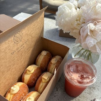 THE FLOUR BOX - Updated November 2024 - 1526 Photos & 526 Reviews ...
