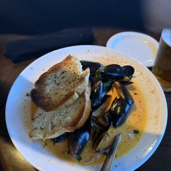 LEBRO’S RESTAURANT - Updated October 2025 - 136 Photos & 202 Reviews ...