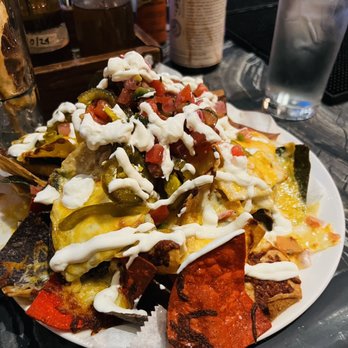 VERSA - 362 Photos & 267 Reviews - 218 W 35th St, New York, New York ...