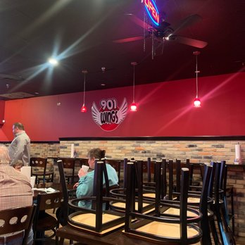 901 WINGS - Updated June 2025 - 14 Photos & 20 Reviews - 890 W Poplar ...