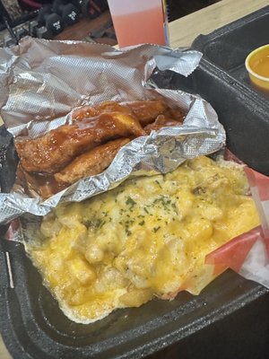 CHEF NEM KITCHEN TO GO - 13 Photos - 3305 Reading Rd, Cincinnati, Ohio ...