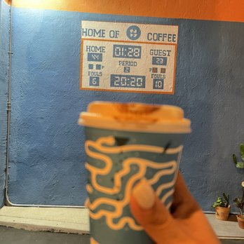 PLAY COFFEE - 317 Photos & 231 Reviews - 128 W Commonwealth Ave ...