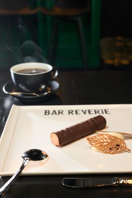 BAR REVERIE - Updated December 2025 - 53 Photos & 56 Reviews - 4017 ...