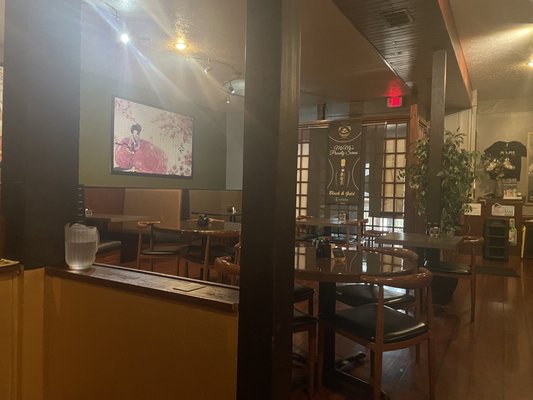 MOMO SUSHI & GRILL - Updated May 2026 - 243 Photos & 192 Reviews - 120 ...