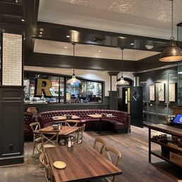 KING’S FISH HOUSE - HENDERSON - Updated December 2025 - 2664 Photos ...