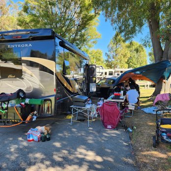 BONELLI BLUFFS RV RESORT & CAMPGROUND - 496 Photos & 401 Reviews - 1440 ...