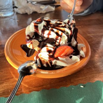 THE RIM ROCK RESTAURANT - Updated January 2026 - 186 Photos & 275 ...