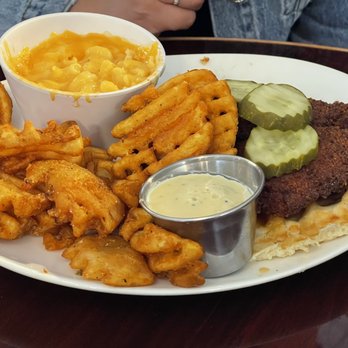 LILA MAE’S SOUTHERN KITCHEN & LOUNGE - Updated July 2025 - 47 Photos ...