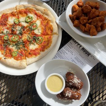 AUSIELLO’S HOMESLICE - Updated January 2026 - 112 Photos & 82 Reviews ...