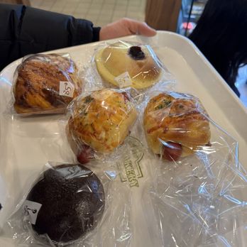 85°C BAKERY CAFE-FLUSHING - Updated March 2025 - 241 Photos & 44 ...
