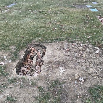 ROSELAND PARK CEMETERY - Updated January 2026 - 15 Photos & 23 Reviews ...