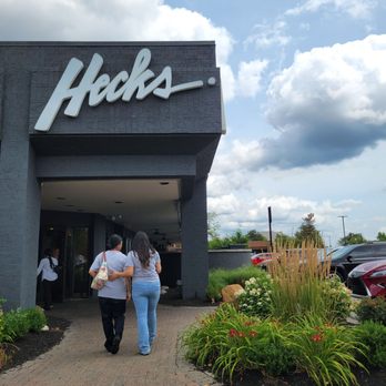 HECK’S CAFE - Updated October 2024 - 127 Photos & 108 Reviews - 3355 ...