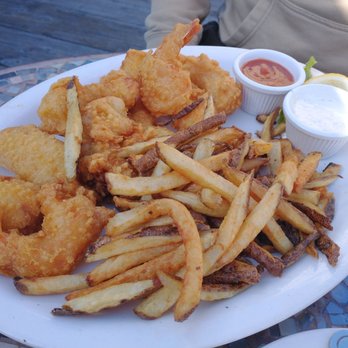 COVE AZUL BAR & GRILL - Updated November 2024 - 134 Photos & 277 ...