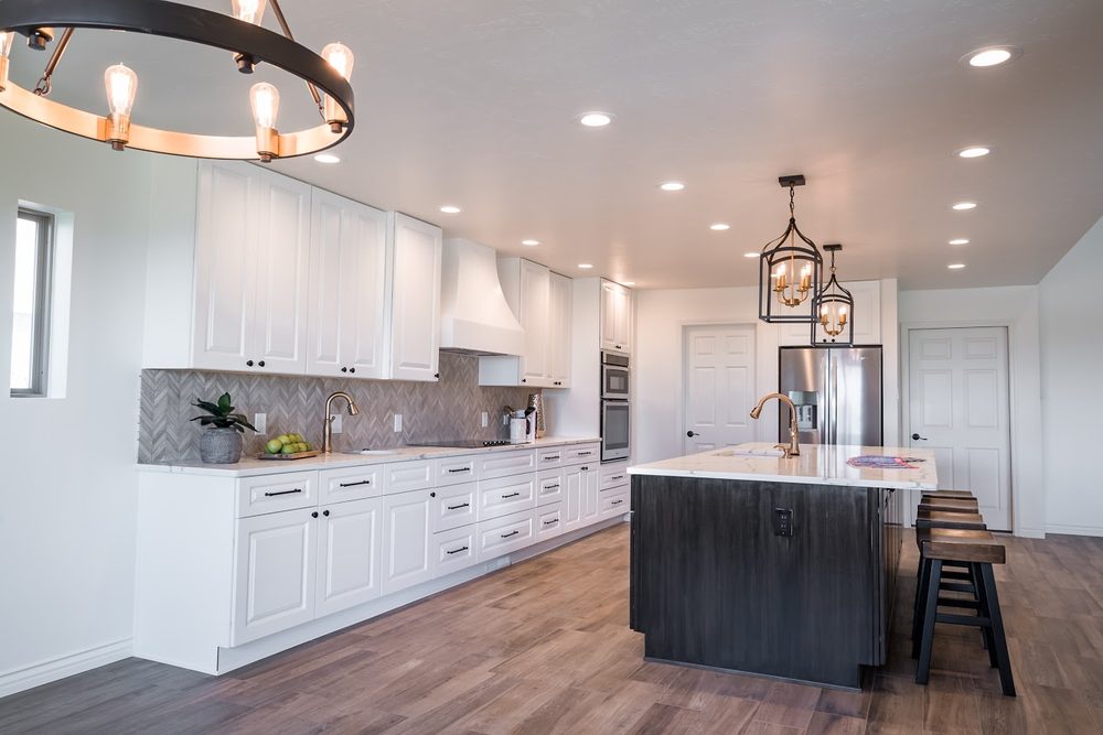 CASA BELLA DESIGN & CABINETRY - 16 Photos - Albuquerque, New Mexico ...