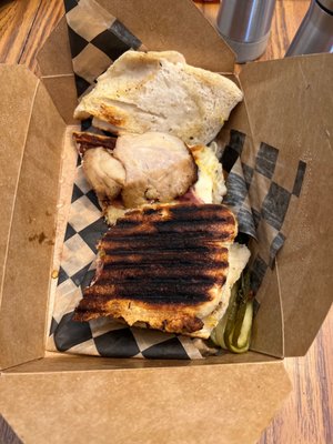 URBAN FARMHOUSE - 86 Photos & 148 Reviews - 13872 Coalfield Commons Pl ...