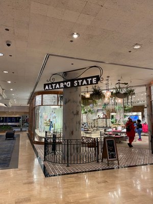 ALTAR’D STATE WATER TOWER PLACE - Updated December 2025 - 18 Photos ...