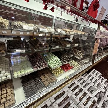 GRANITE STATE CANDY SHOPPE - Updated December 2025 - 50 Photos & 75 ...