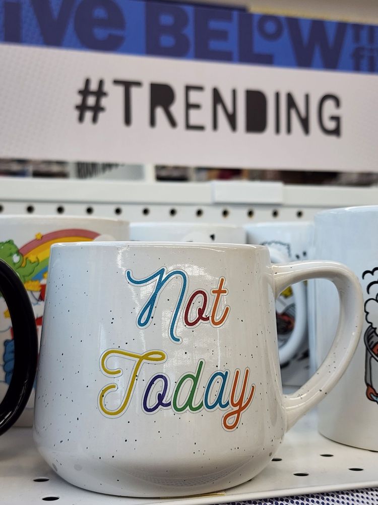 FIVE BELOW - Updated December 2025 - 39 Photos & 10 Reviews - 42 S ...