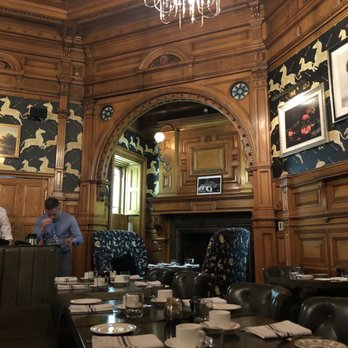 Bar George - 530 Photos & 154 Reviews - British - 1440 Rue Drummond ...