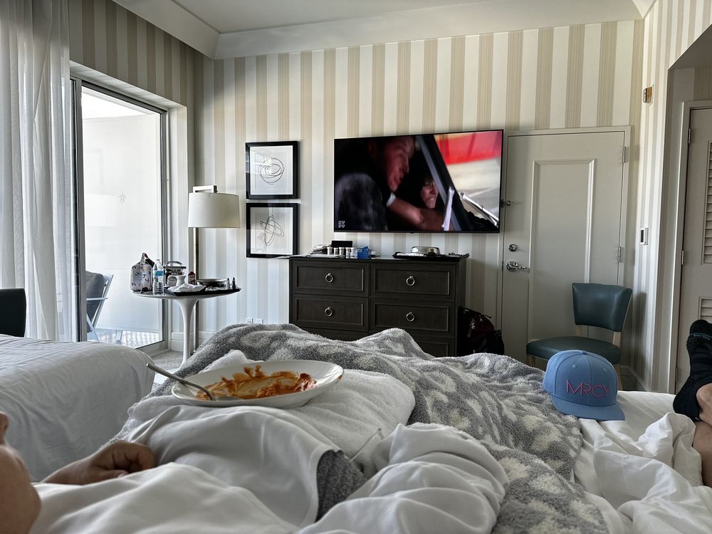 CALICIA CARE - Updated January 2026 - 35 Photos & 42 Reviews - 627 N La ...