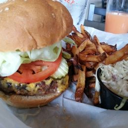 BARREL JUNCTION - Updated December 2025 - 82 Photos & 99 Reviews - 3108 ...