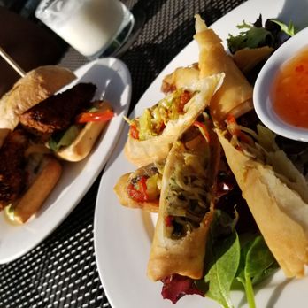 THE BLAKE HOUSE - Updated December 2024 - 140 Photos & 176 Reviews ...