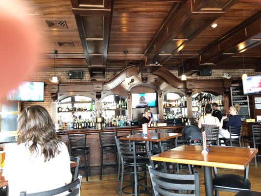 JUDGE ROY BEAN SALOON - 143 Photos & 120 Reviews - 1 State St, Bristol ...