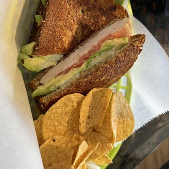 THANIA’S JUICE BAR - Updated June 2024 - 106 Photos & 98 Reviews - 868 ...