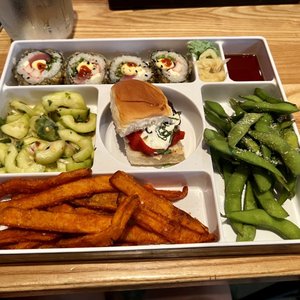 THE COWFISH SUSHI BURGER BAR - 2662 Photos & 2073 Reviews - Sushi Bars ...