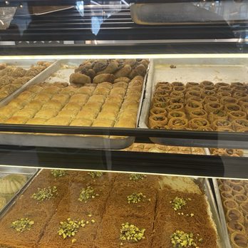 BEKDASH ICE CREAM - Updated December 2024 - 128 Photos & 31 Reviews ...